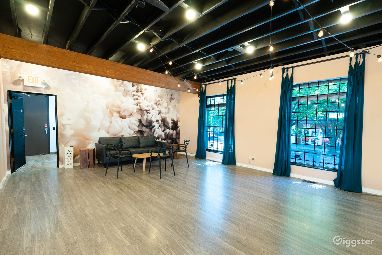 Modern & Artistic Event Space | Rent this location on Giggster