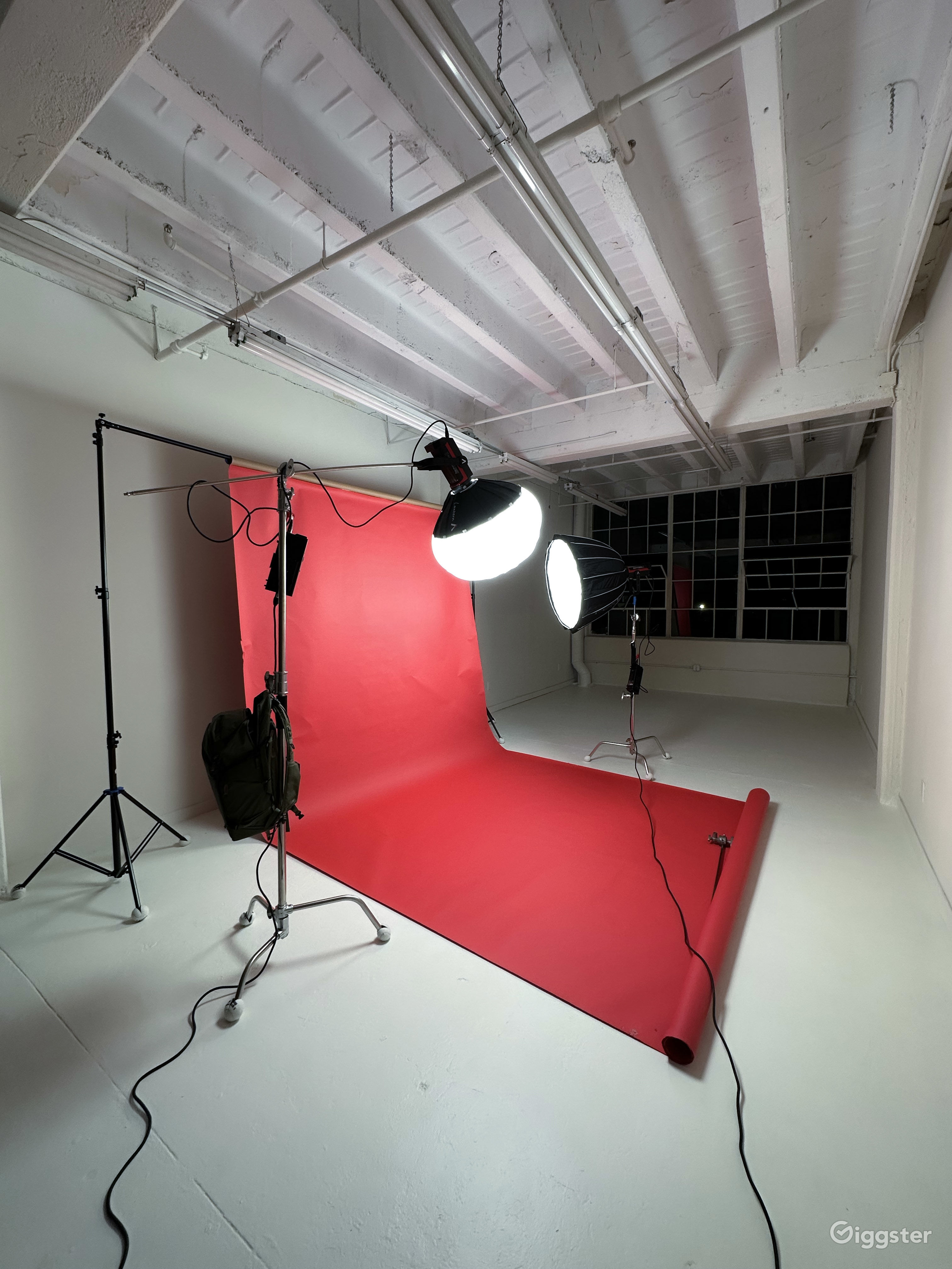 Multipurpose Creative Studio - Equipment included | Rent this location ...