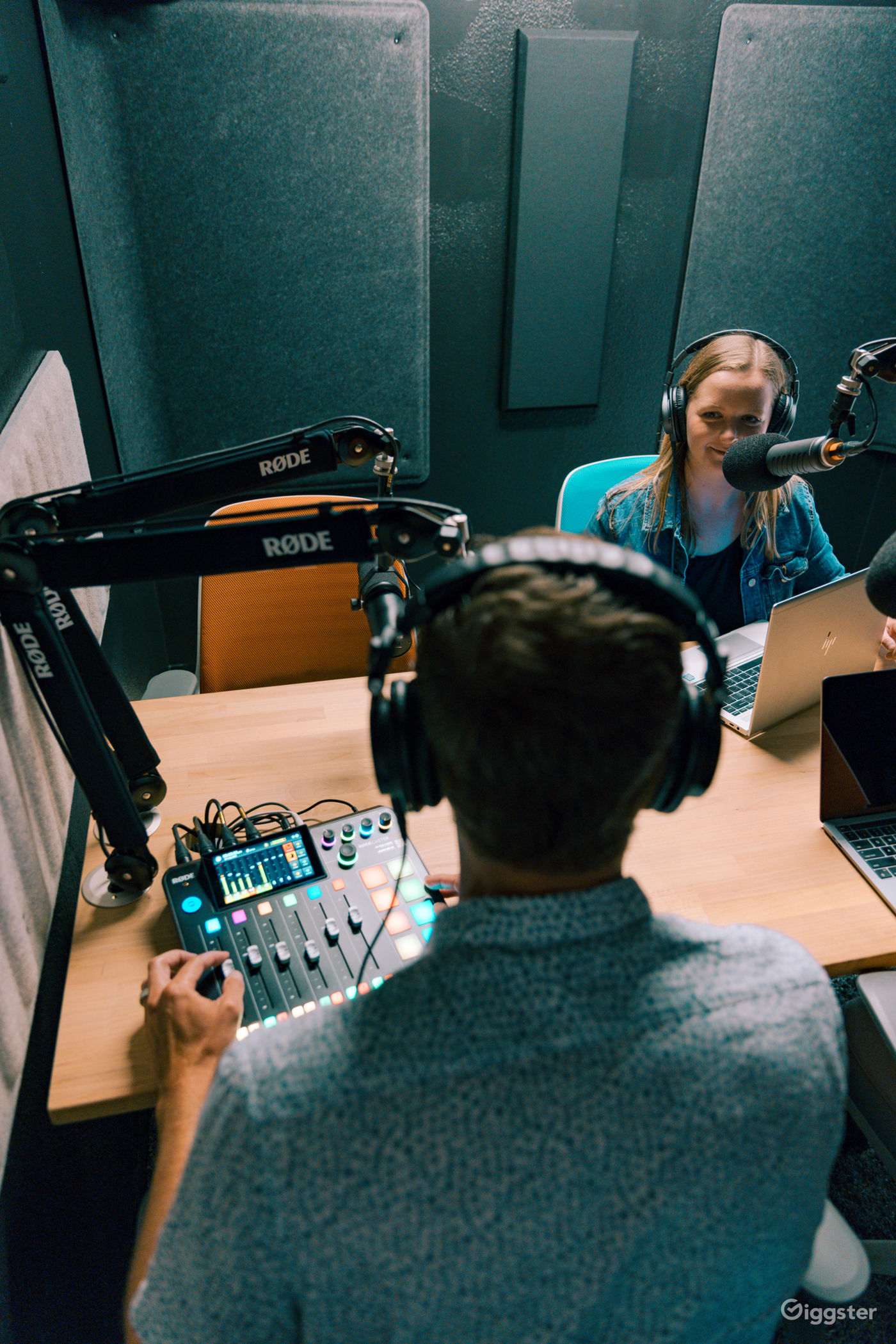 Podcast Studio room | Rent this location on Giggster
