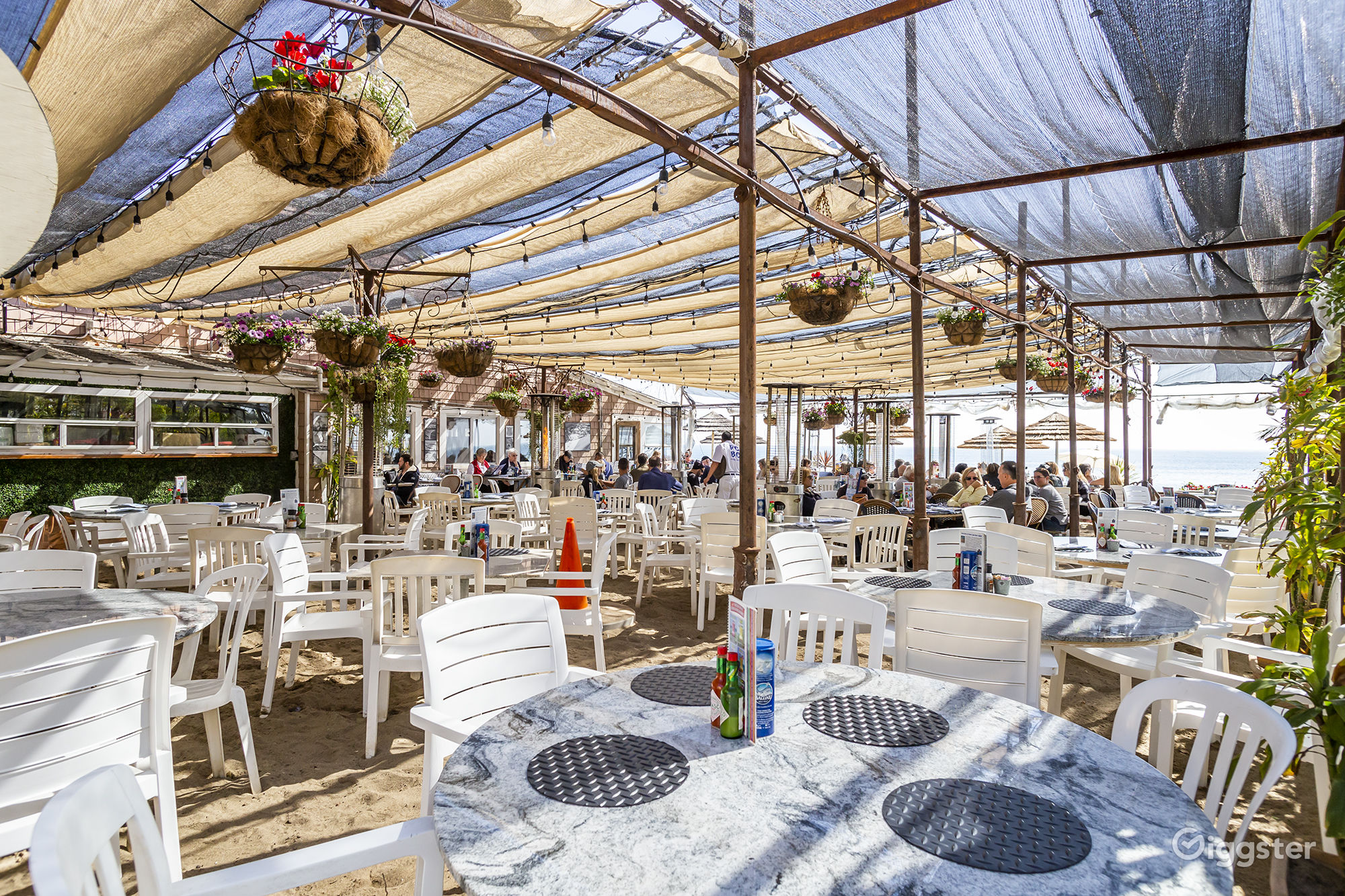 Beachside Cafe | Rent this location on Giggster