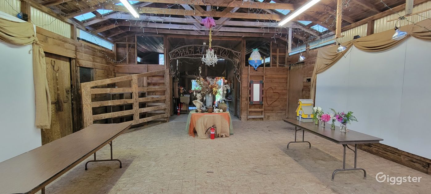 Spacious Rustic Barn for Films and Meetings | Rent this location on ...