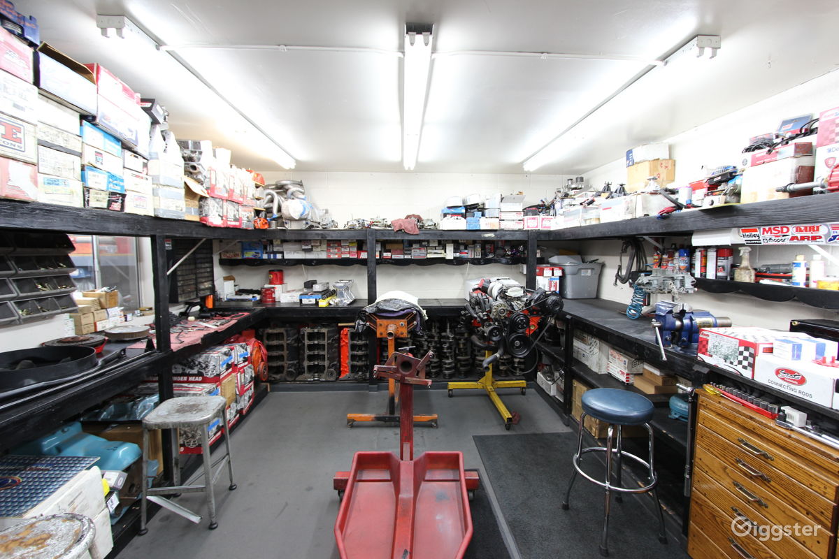 Muscle Car Garage | Rent this location on Giggster
