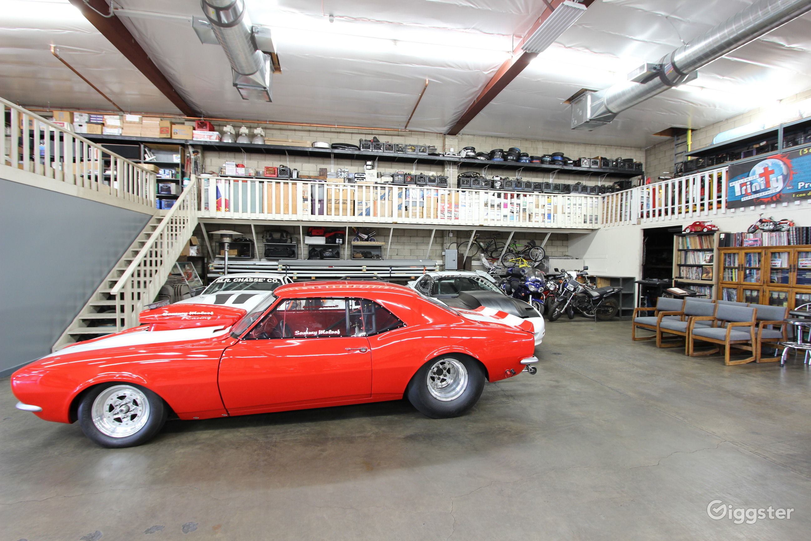 Muscle Car Garage | Rent this location on Giggster