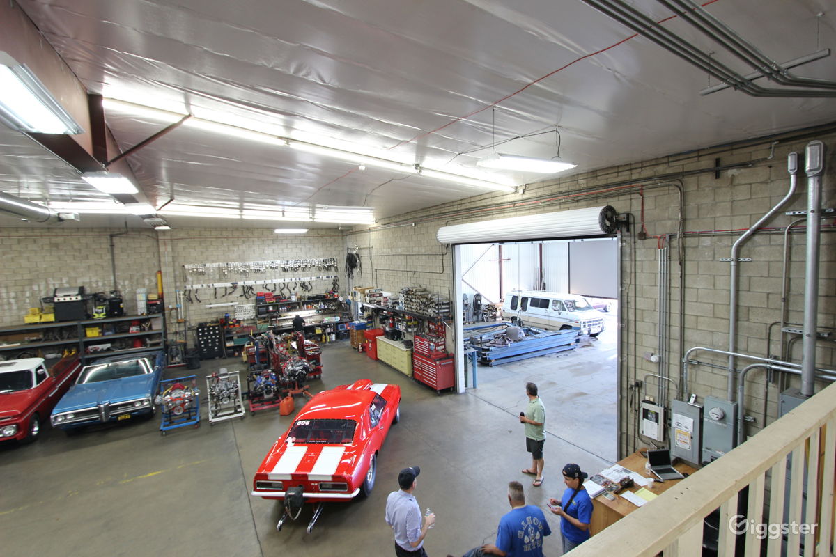 Muscle Car Garage | Rent this location on Giggster