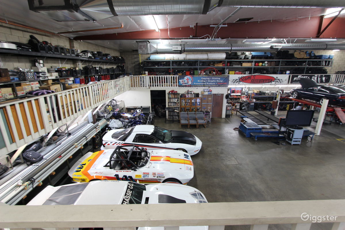Muscle Car Garage | Rent this location on Giggster