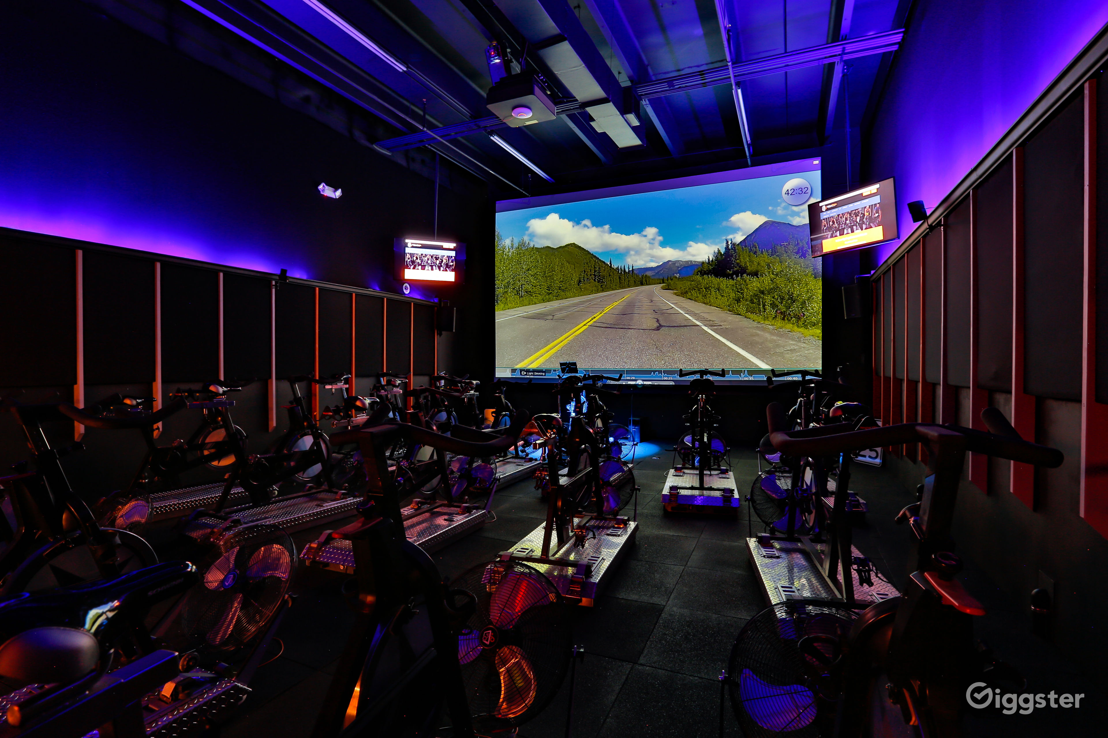 Virtual Reality Cycling Studio | Rent this location on Giggster