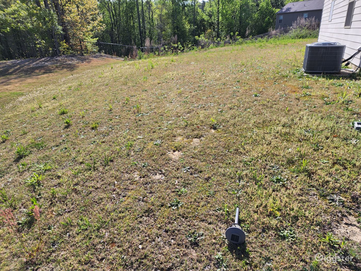 Crystal Manor | Rent this location on Giggster