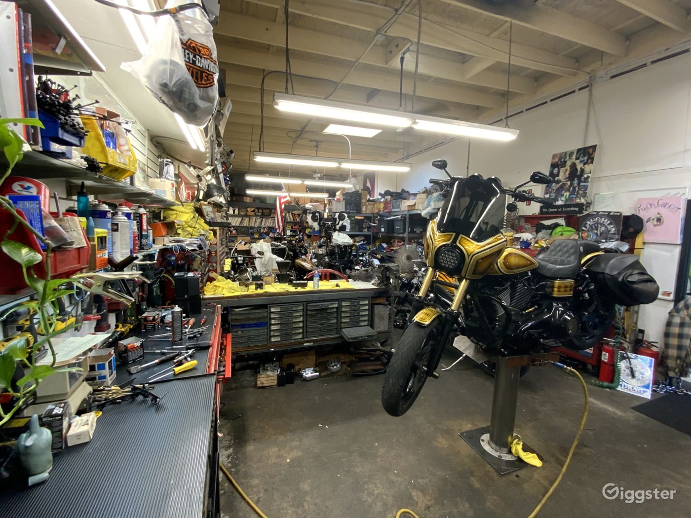 Spacious Fully Functional Motorcycle Garage | Rent this location on ...