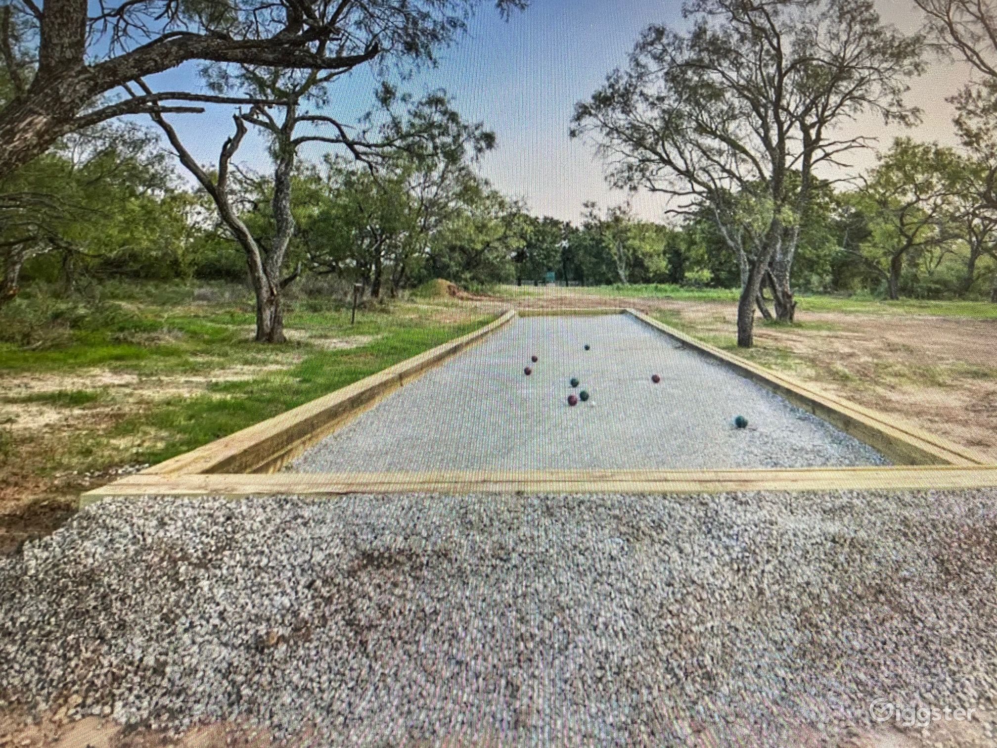 Texas Ranch with Modern Home, Pool & Equestrian | Rent this location on ...