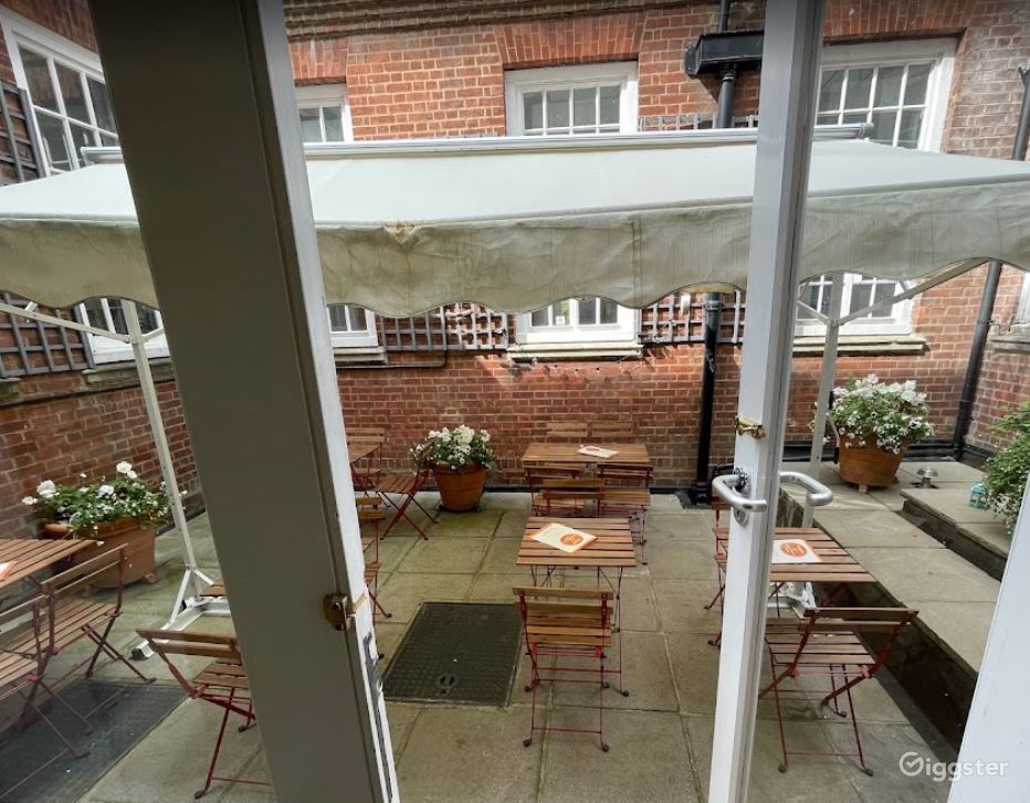 Cafe and Event Space in Bromley | Rent this location on Giggster