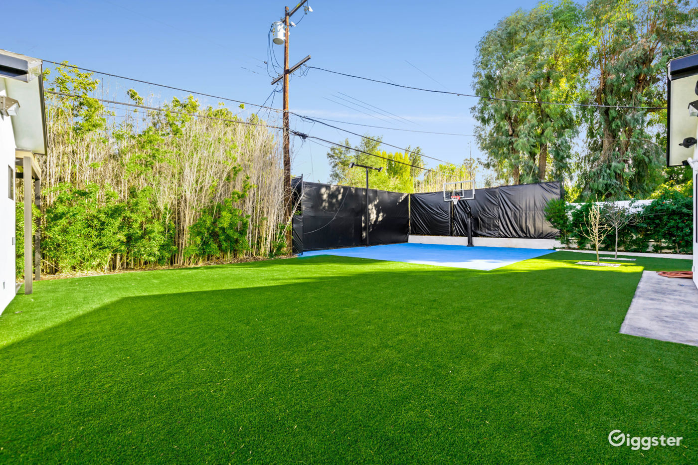 LUXURIOUS MODERN FARMHOUSE | BASKETBALL COURT | Rent this location on ...