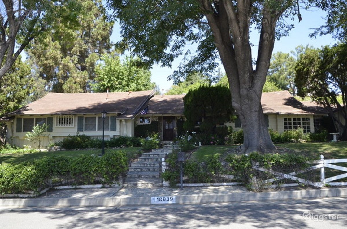 Unique 70's Rustic Ranch Home Popular Filming Area | Rent this location ...