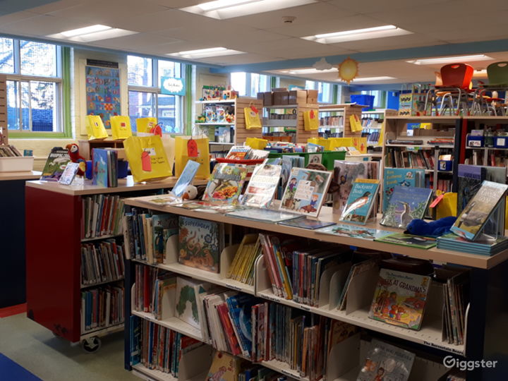 Children's Library in Montreal | Rent this location on Giggster