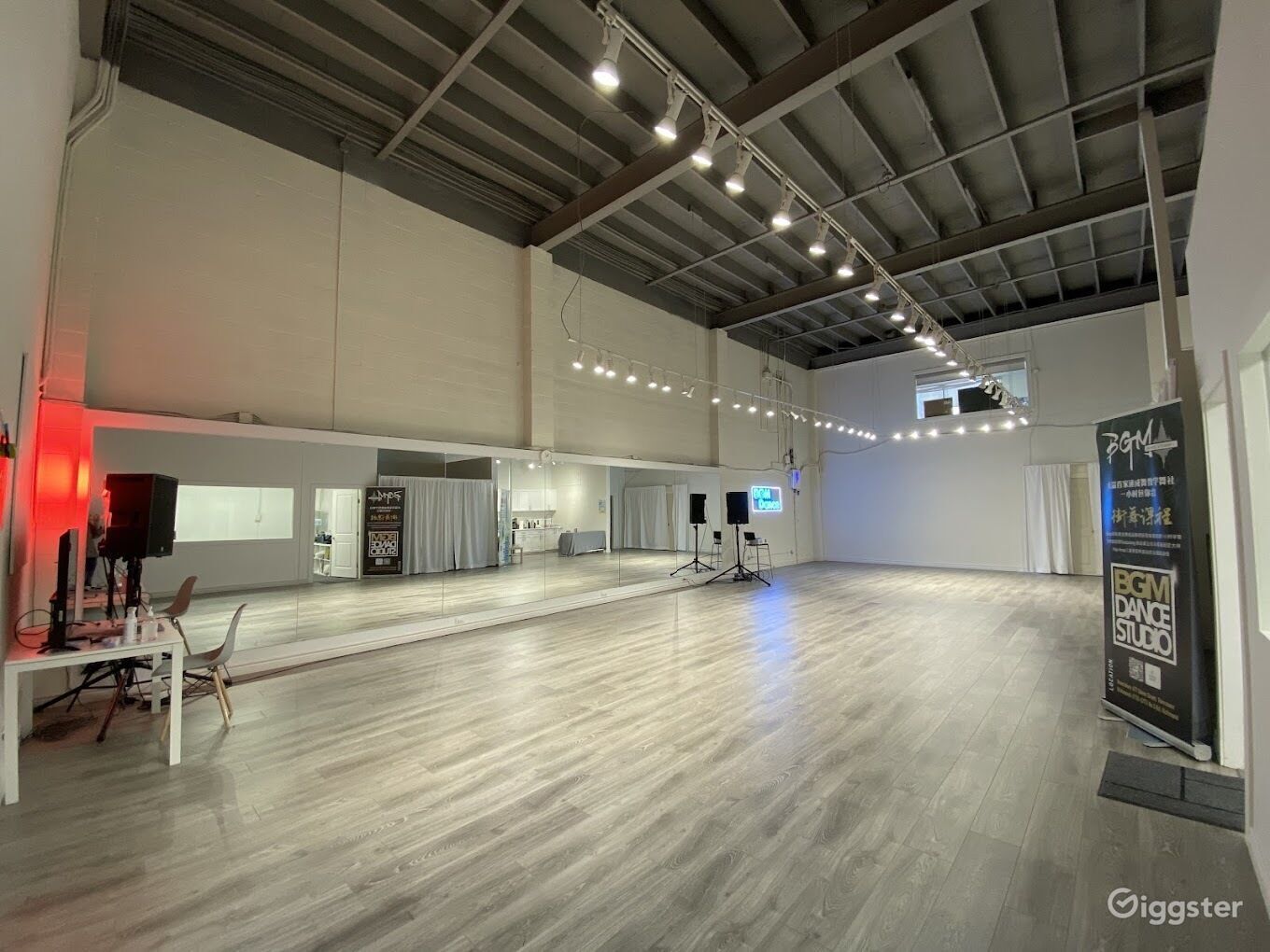DANCE STUDIO 1 | Rent this location on Giggster