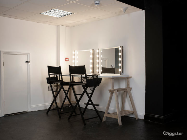 Medical Studio Location Setting in Canary Wharf | Rent this location on ...