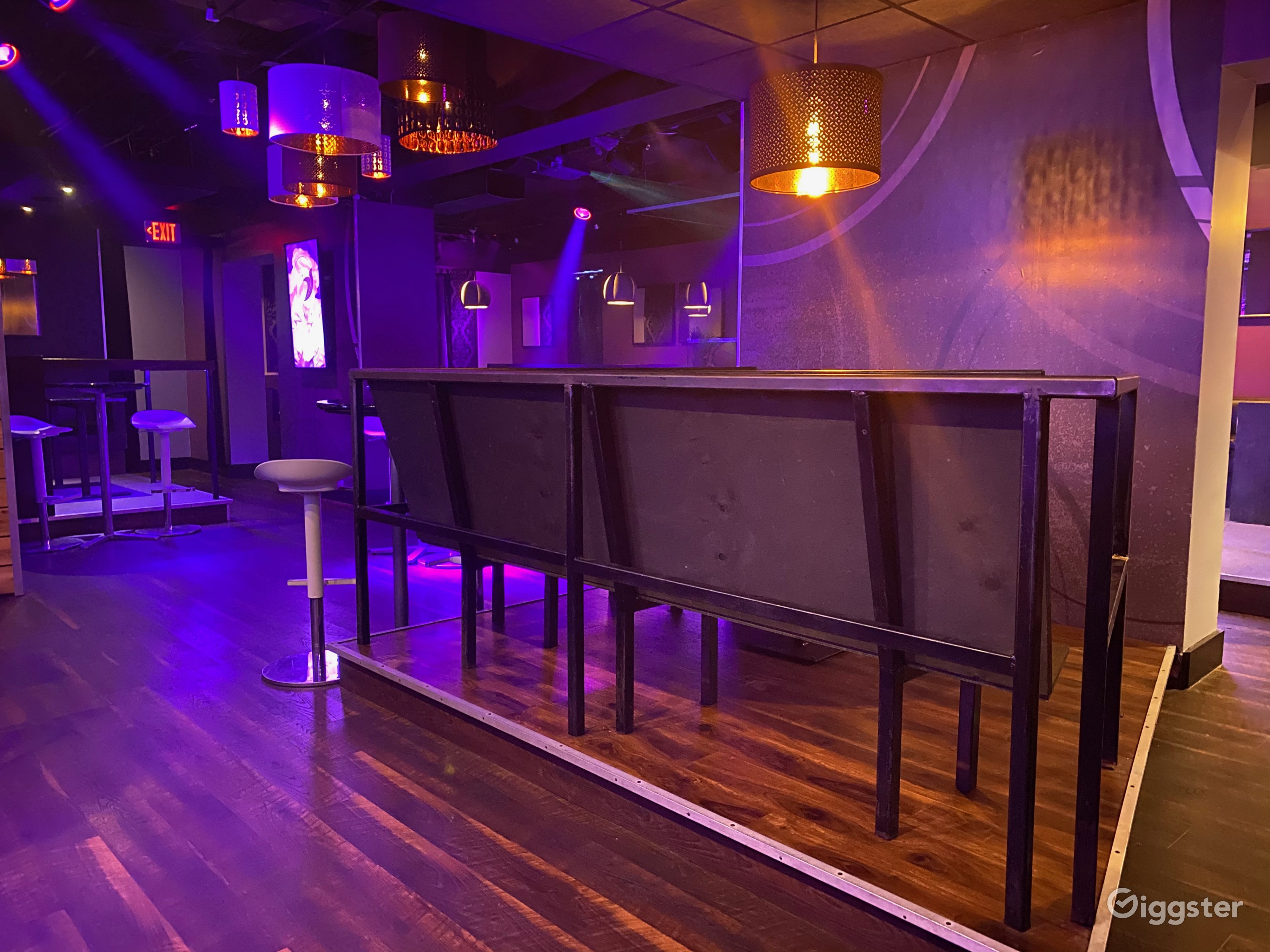 Modern Upscale Cocktail Lounge / Small Dance Club | Rent this location ...