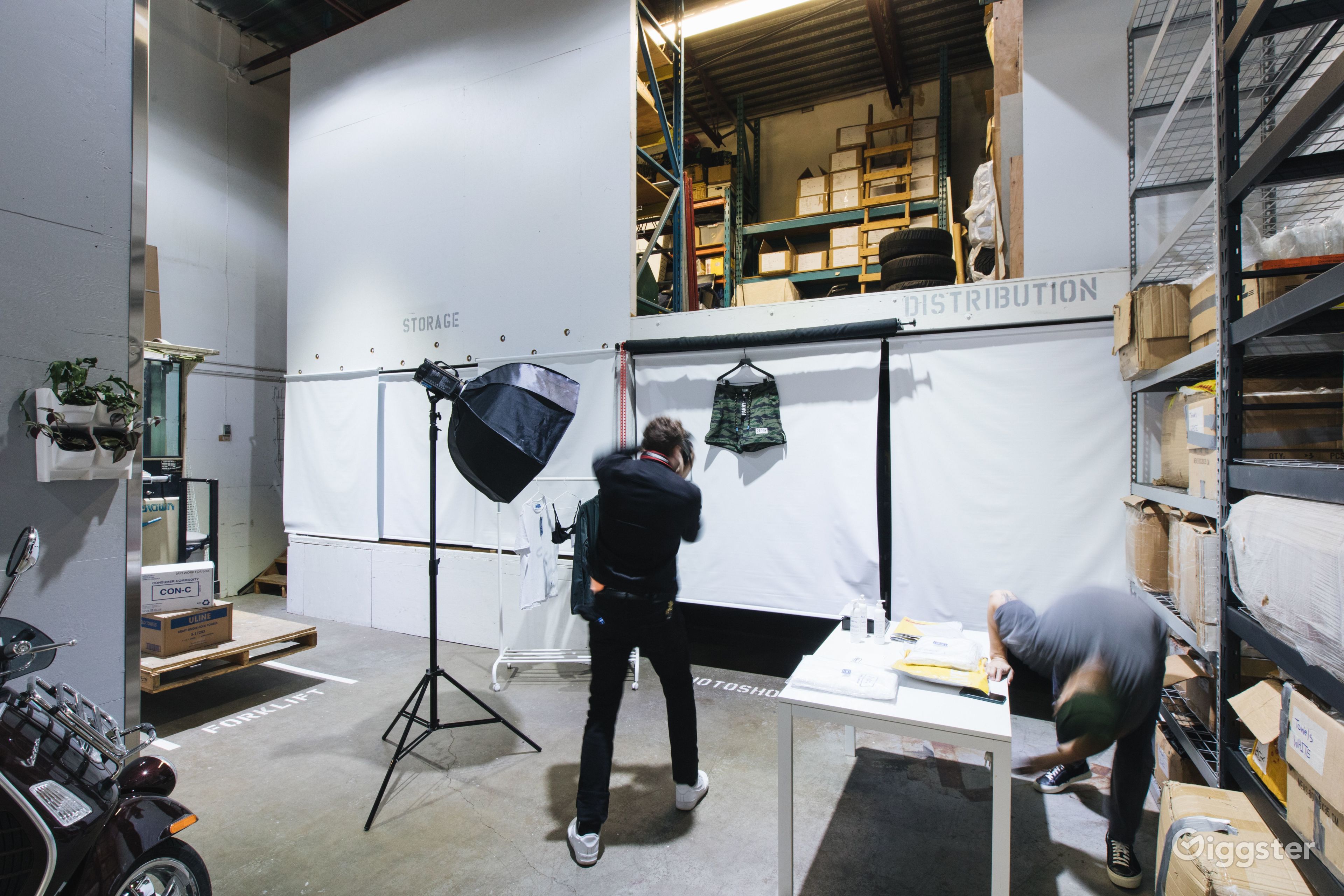 Industrial Photo Studio | Rent this location on Giggster