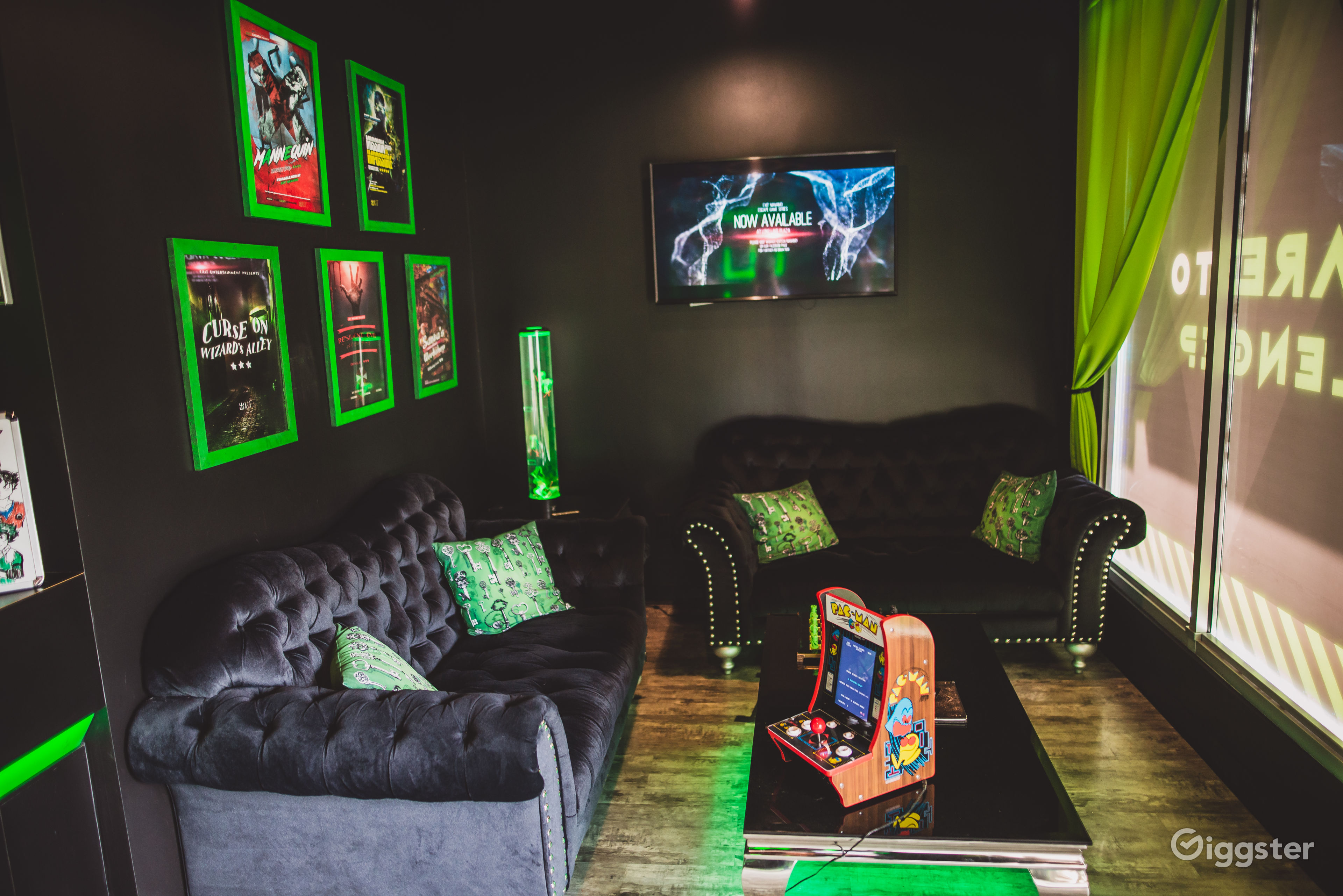 Entertainment Escape Room - with Movie Set Themes | Rent this location ...