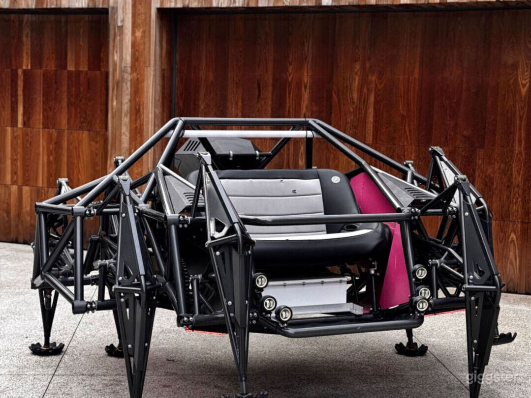 Spider Art Car | Rent this location on Giggster