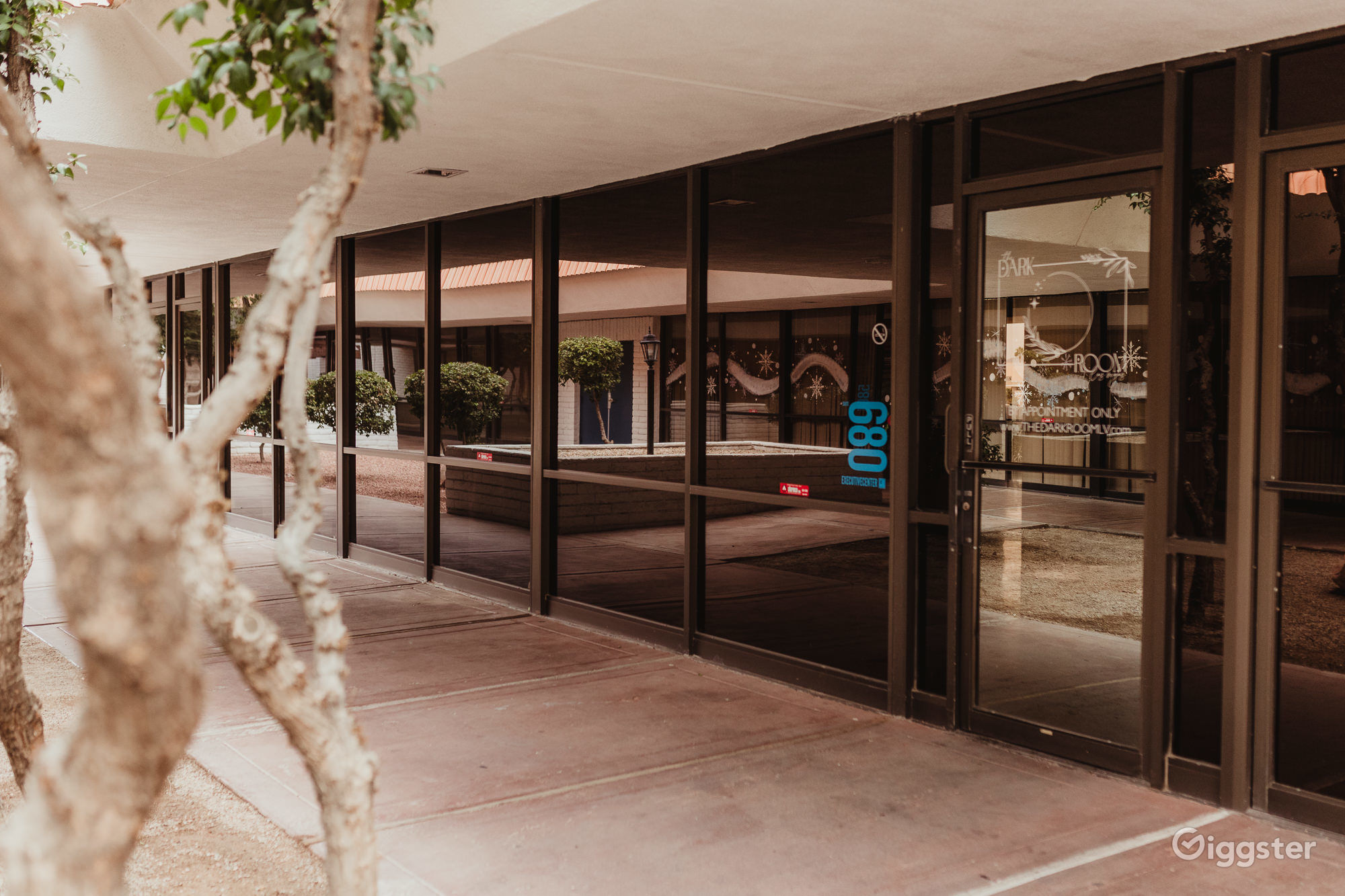 Large Ground Floor Open Space with Free Parking | Rent this location on ...