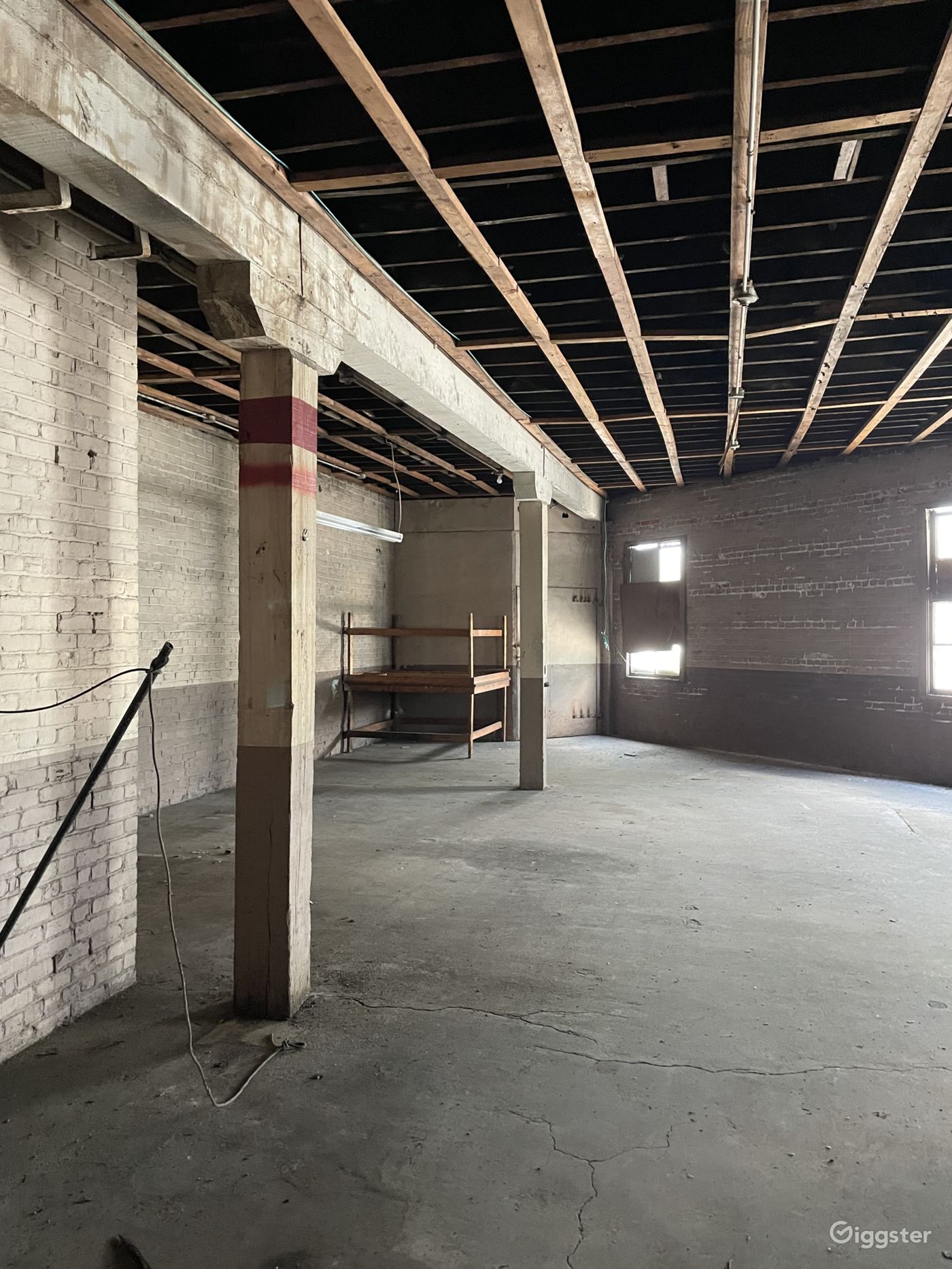 The Lamp Factory | Rent this location on Giggster