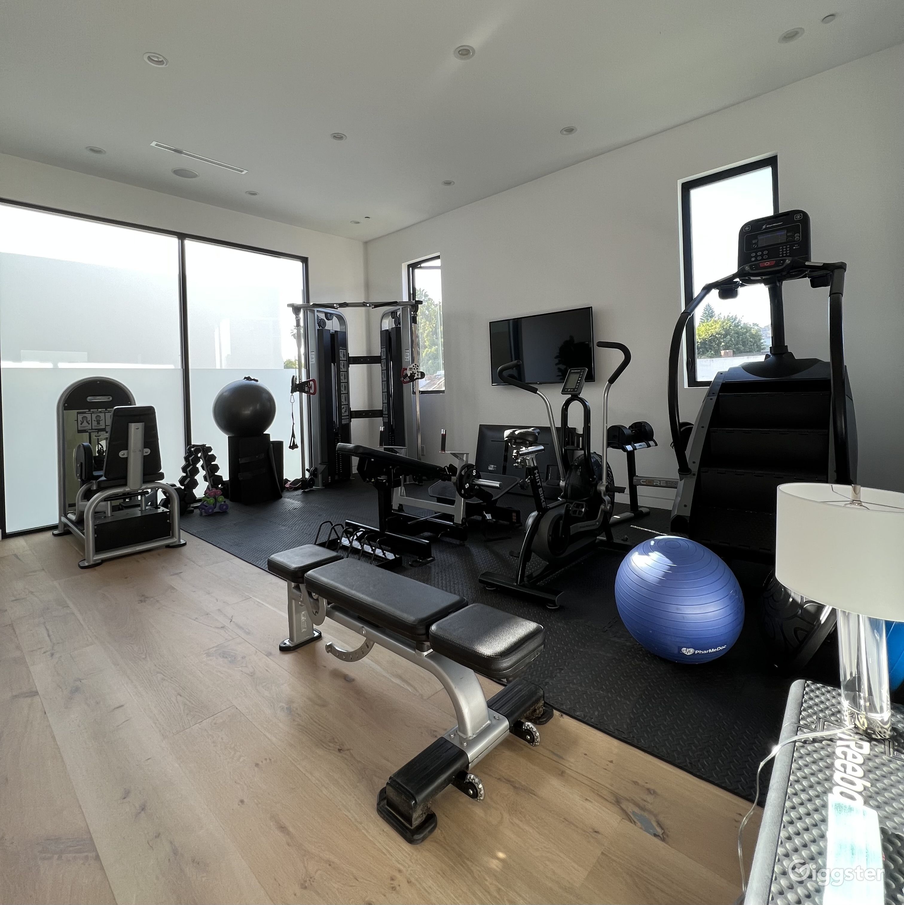 West Hollywood Contemporary Mode Mansion | Rent this location on Giggster