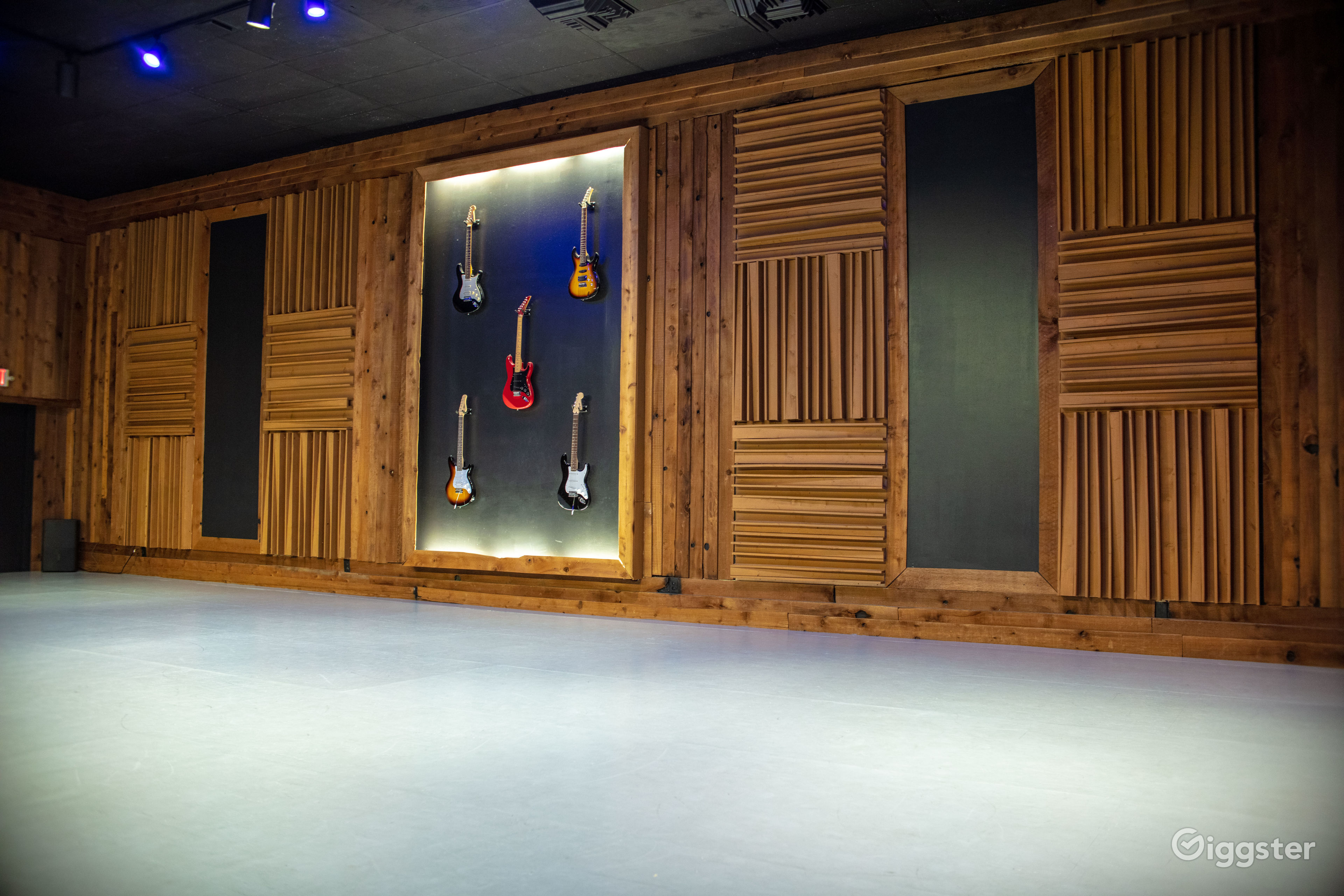 Dance and Recording Studio | Rent this location on Giggster