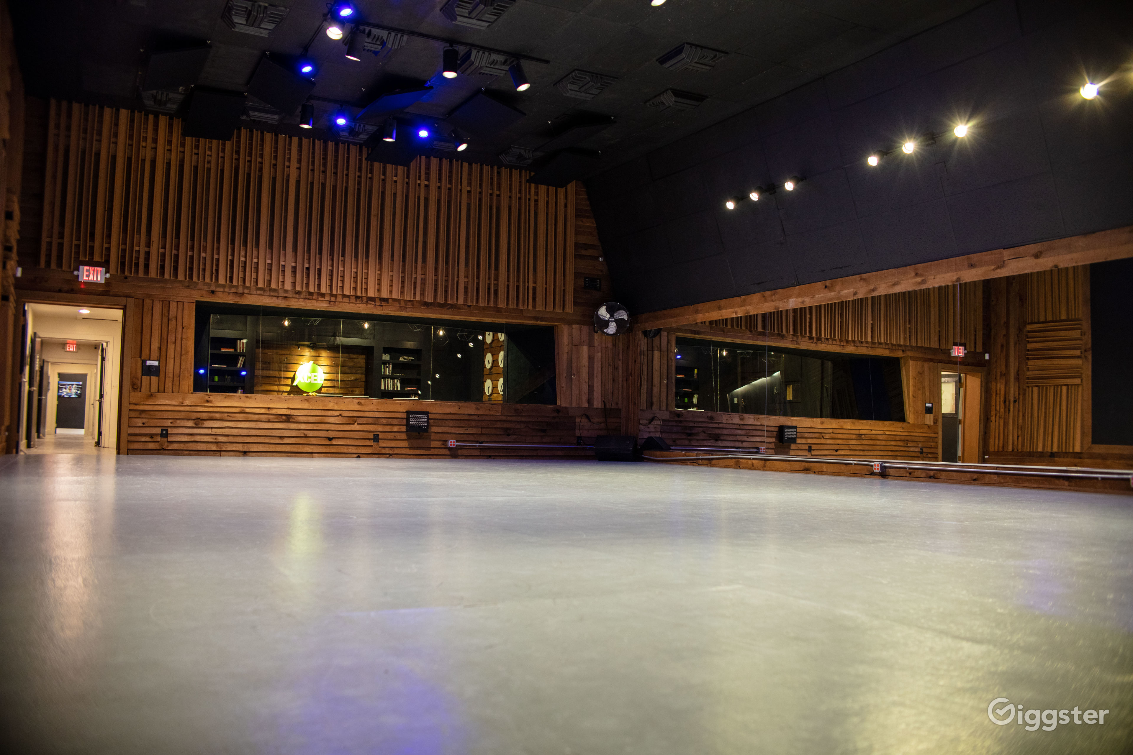 Dance and Recording Studio | Rent this location on Giggster
