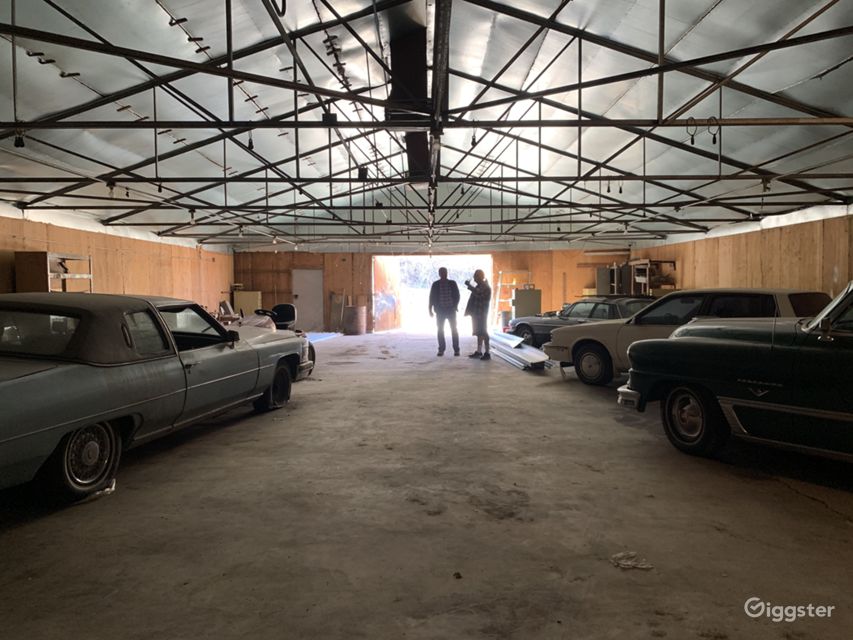 Abandoned cars and mechanic garage at Ranch | Rent this location on ...
