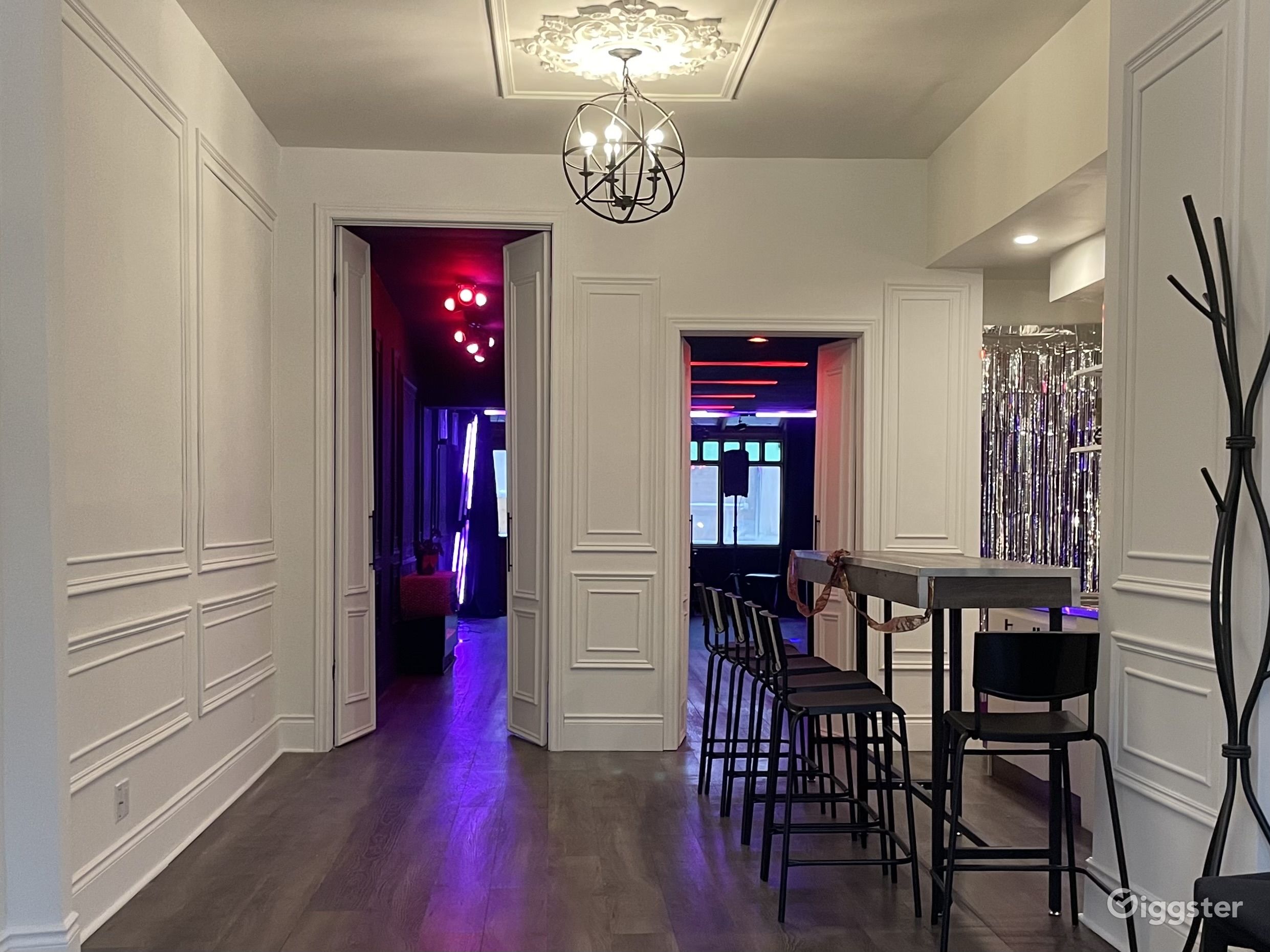 Downtown Open Concept Studio and Event Space | Rent this location on ...