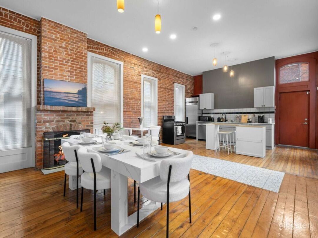 Victorian House - Brick Wall | Moldings | High Ceilings | Rent this ...