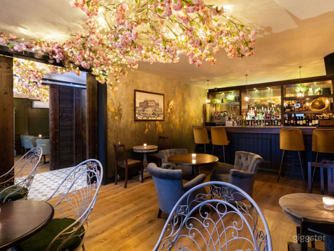 The Secret Bar | Rent this location on Giggster