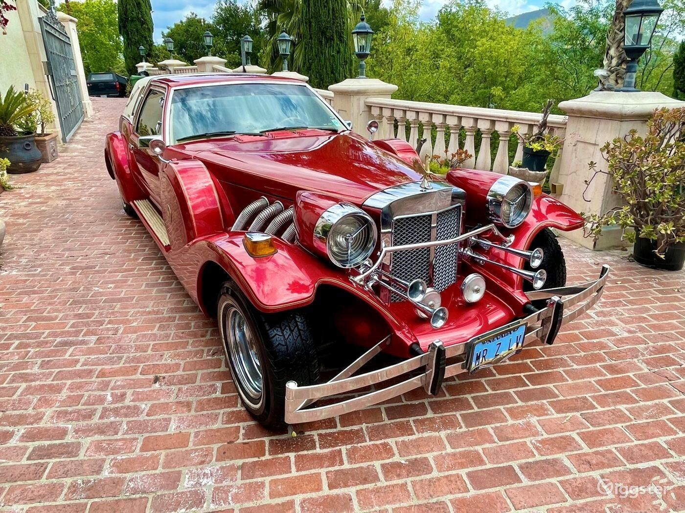 Vintage Zimmer Golden Spirit Car | Rent this location on Giggster