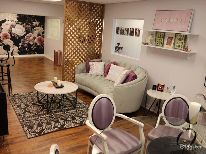 90s Retro Office Space | Rent this location on Giggster