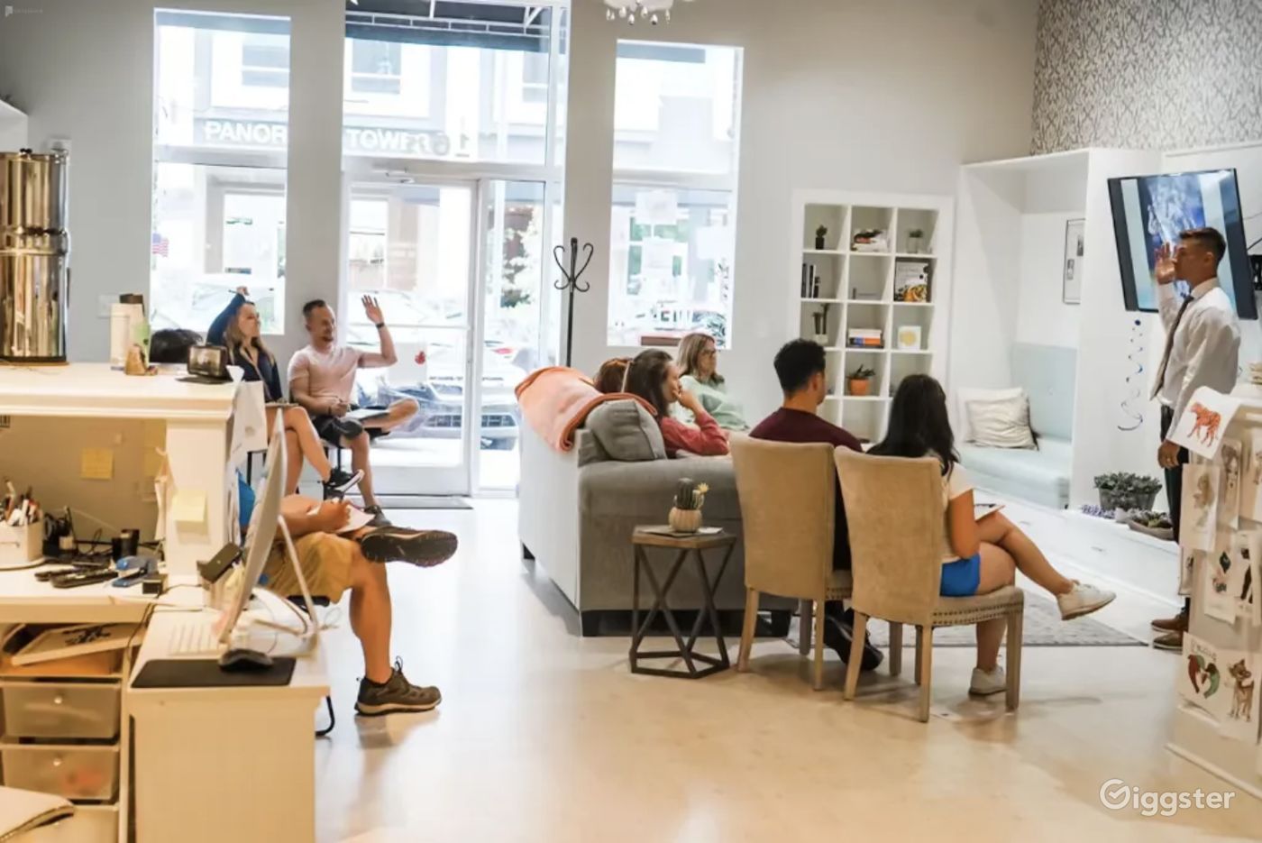 Retail Luxury Office | Rent this location on Giggster