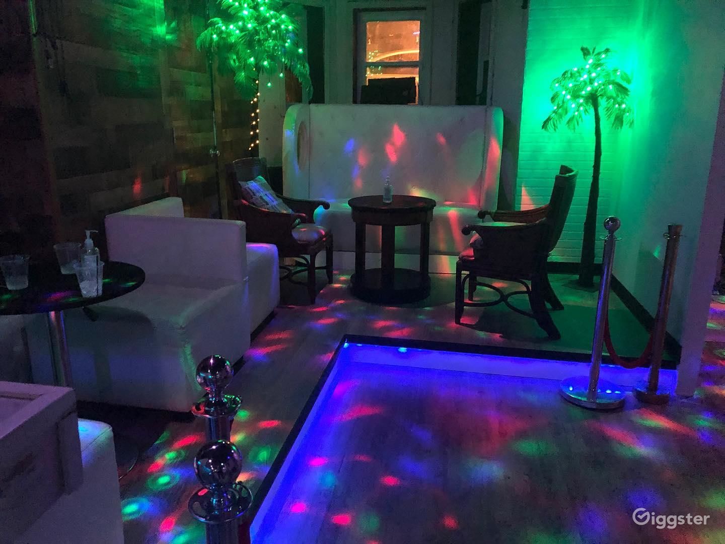Magical Lounge and Bar in Wash DC (Full Buyout) | Rent this location on ...