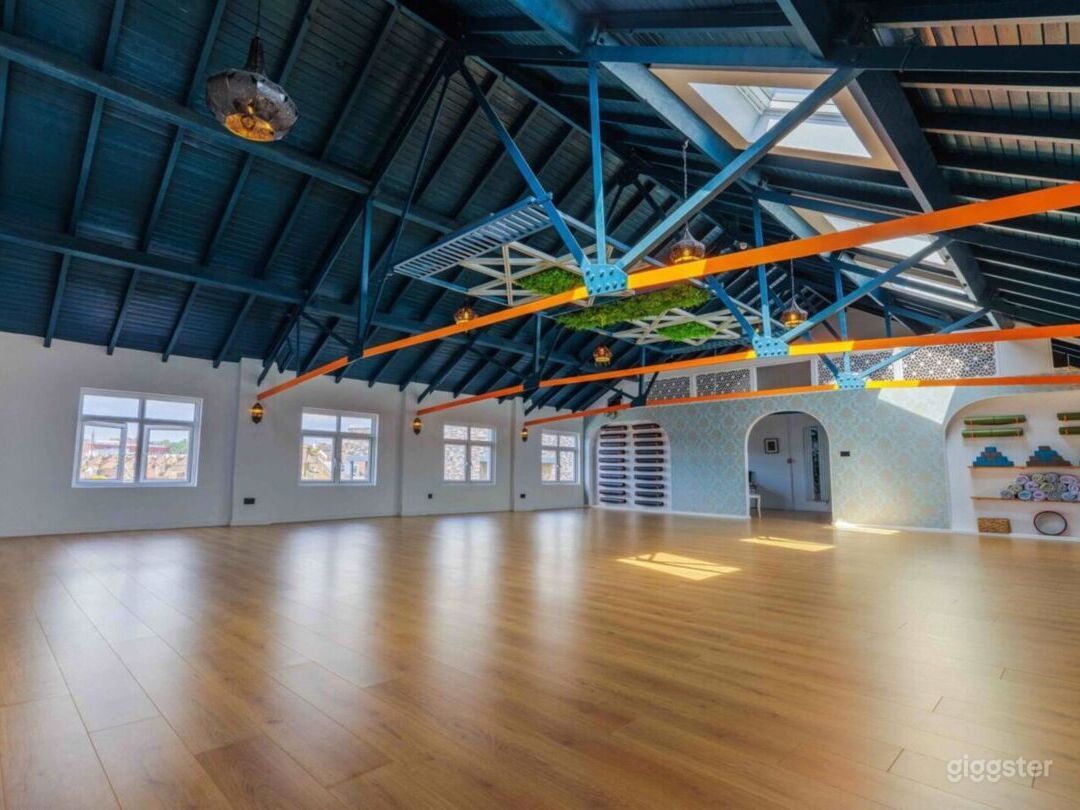 Beautiful Rooftop Studio with City Views | Rent this location on Giggster