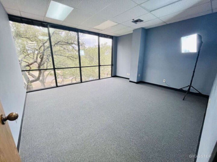 Creative Flexible Studio 66 | Rent this location on Giggster