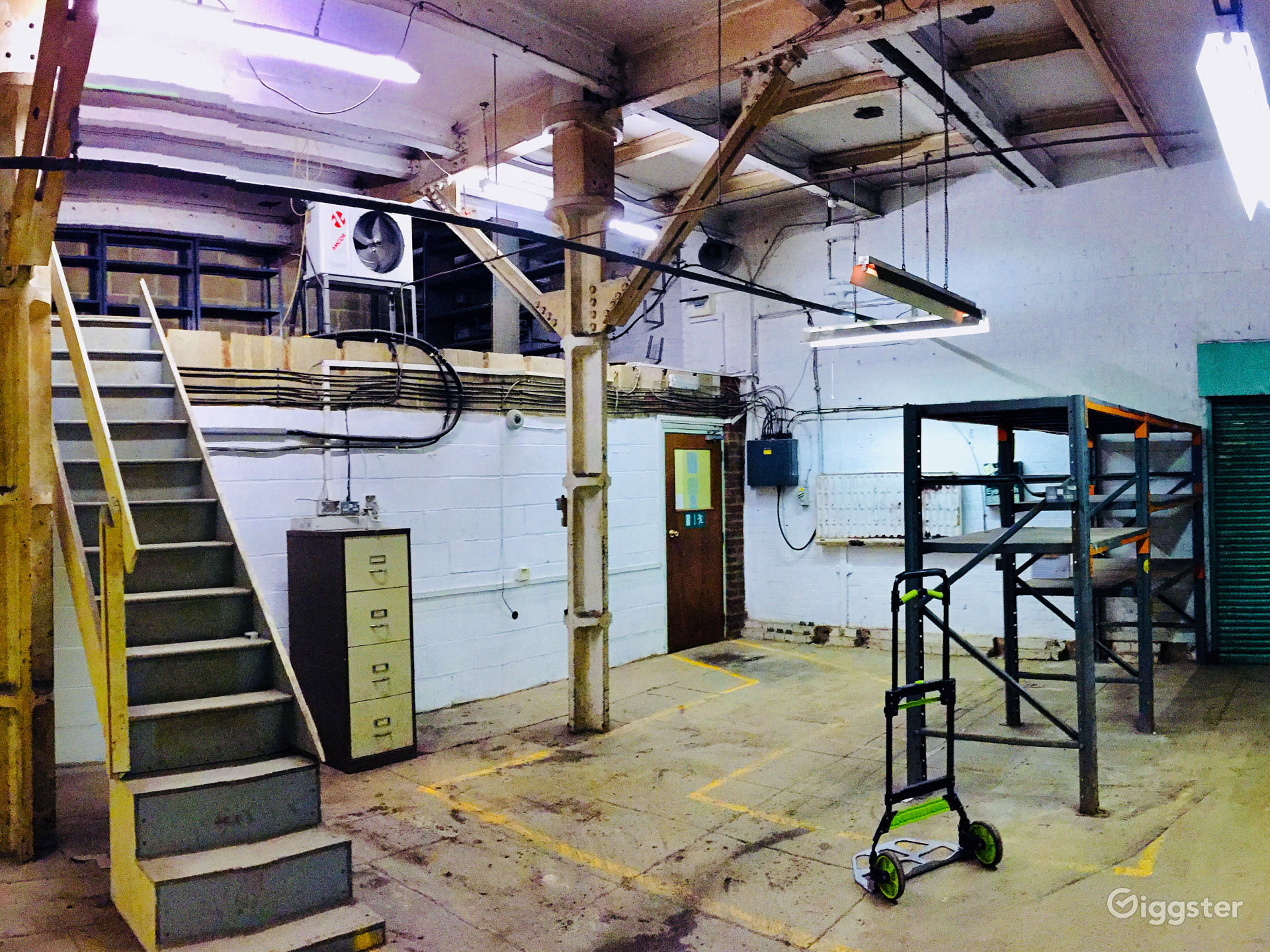 The BEST 10 Warehouse spaces for rent near me | Giggster