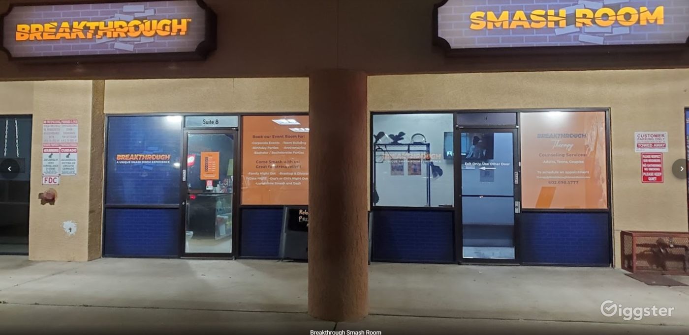 Breakthrough Smash Room (A Rage Room) | Rent this location on Giggster