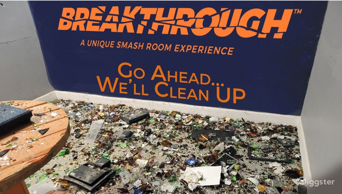 Breakthrough Smash Room (A Rage Room) | Rent this location on Giggster