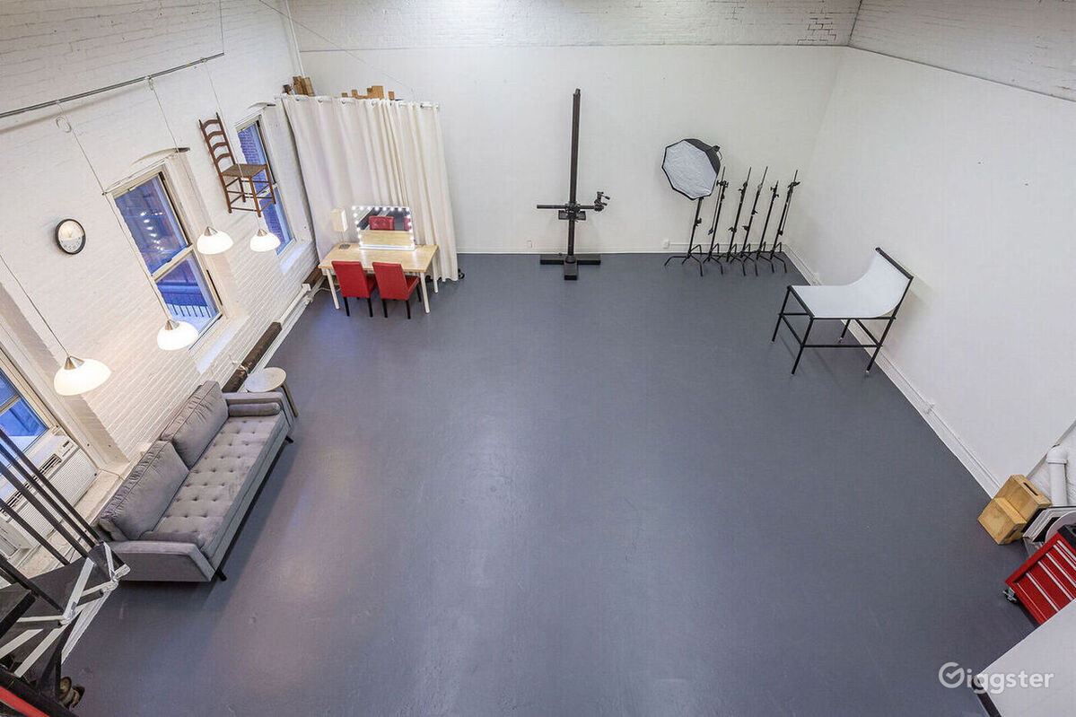 Photo Studio Rental | Rent this location on Giggster