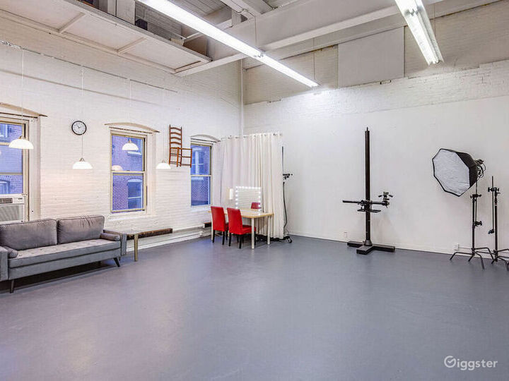 Photo Studio Rental | Rent this location on Giggster