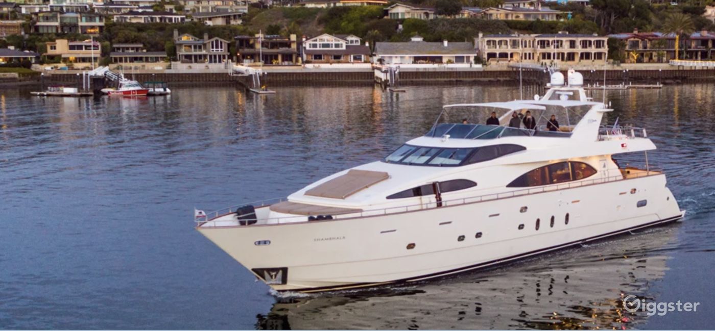 100 Feet of Luxury Yacht (Up to 12 Guests) | Rent this location on Giggster