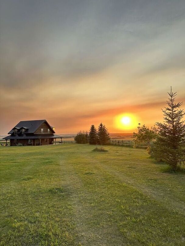 Gorgeous Set of Log Cabins-Rolling Sunset Views | Rent this location on ...