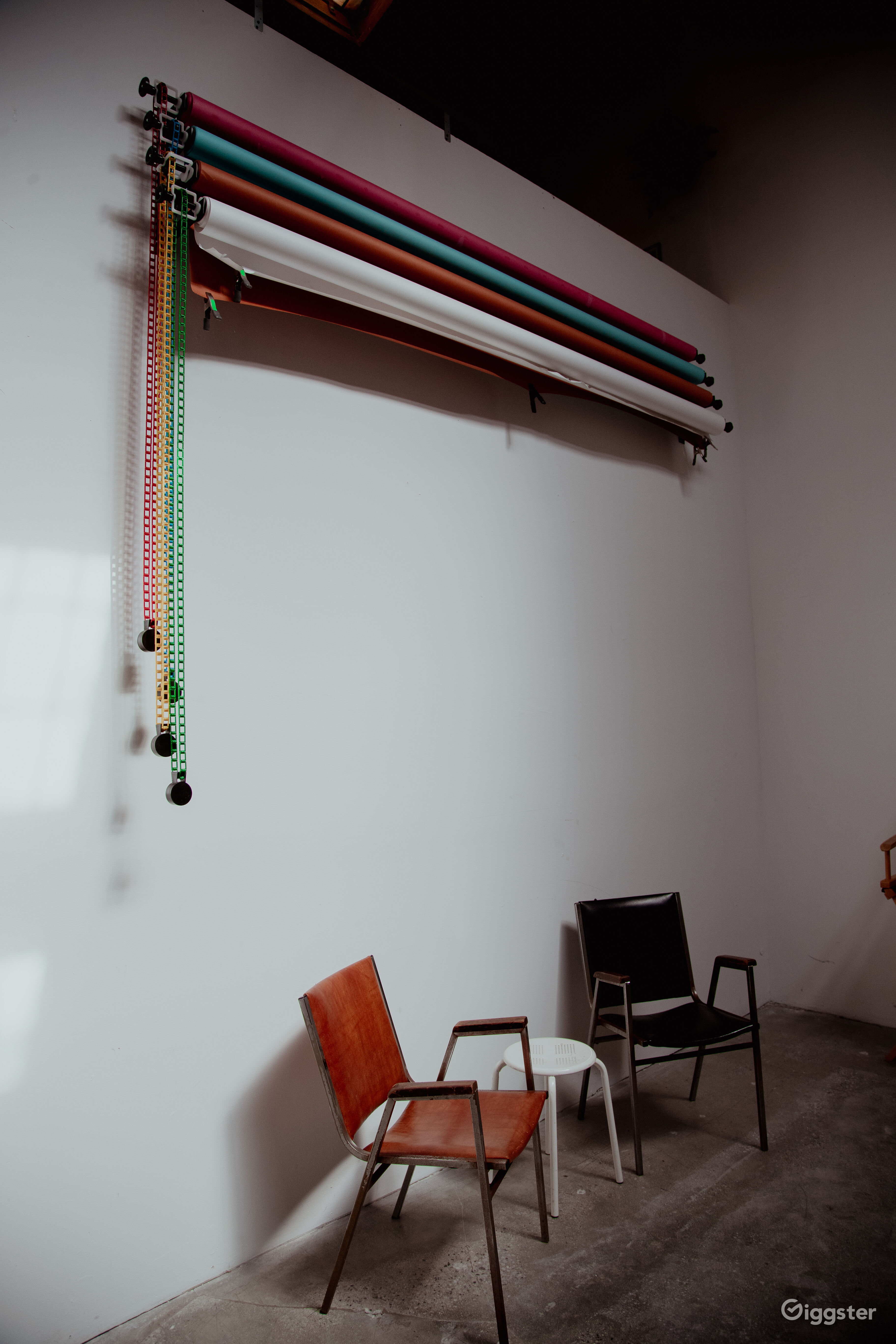 Photography Studio with Green Room, Natural light | Rent this location ...