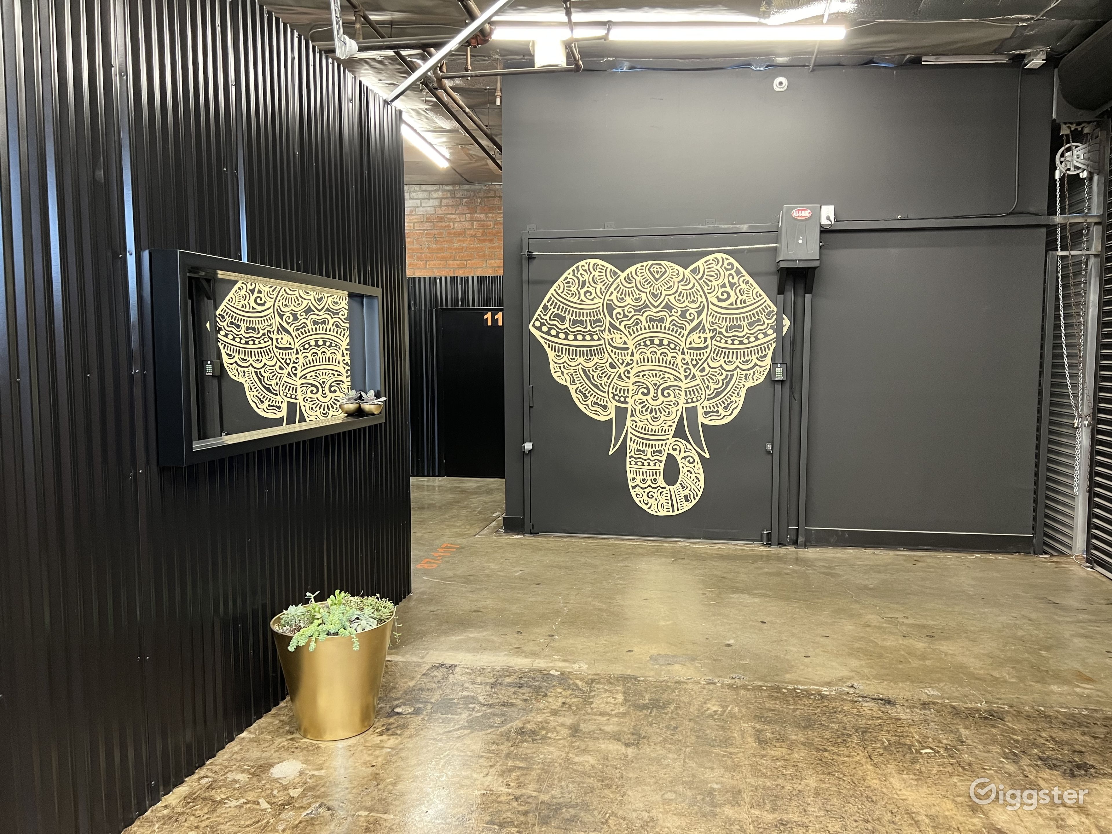 Luxury Self Storage Facility | Rent this location on Giggster