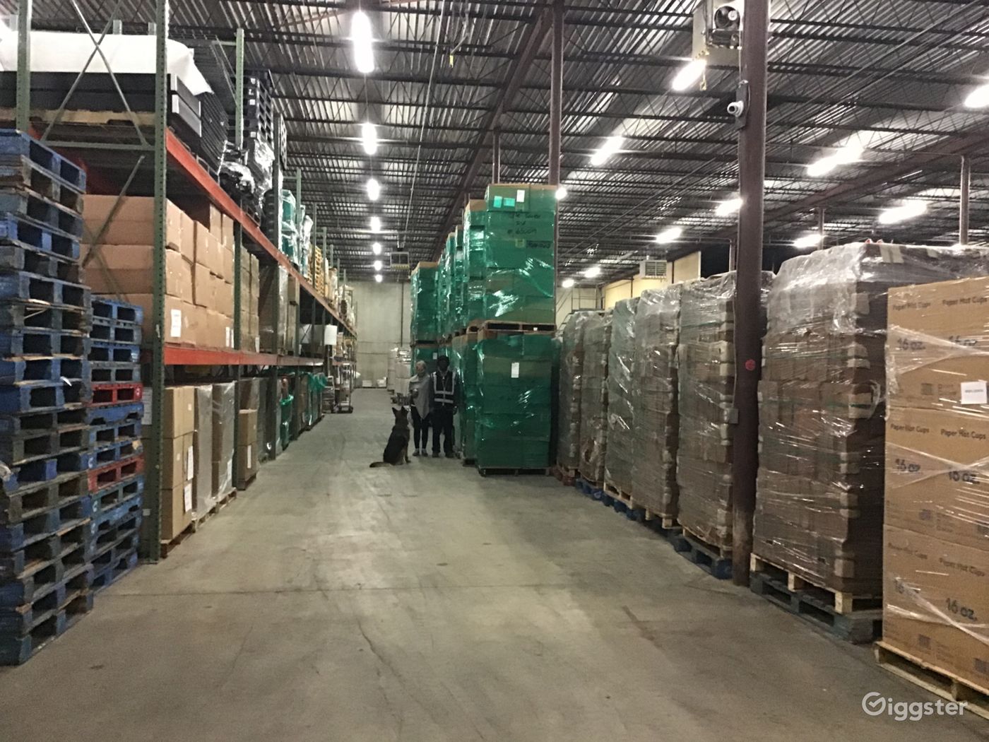 A True Industrial Working Warehouse in Atlanta | Rent this location on ...