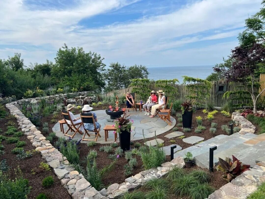 Cliffside Garden & Beach Access Backyard | Rent this location on Giggster