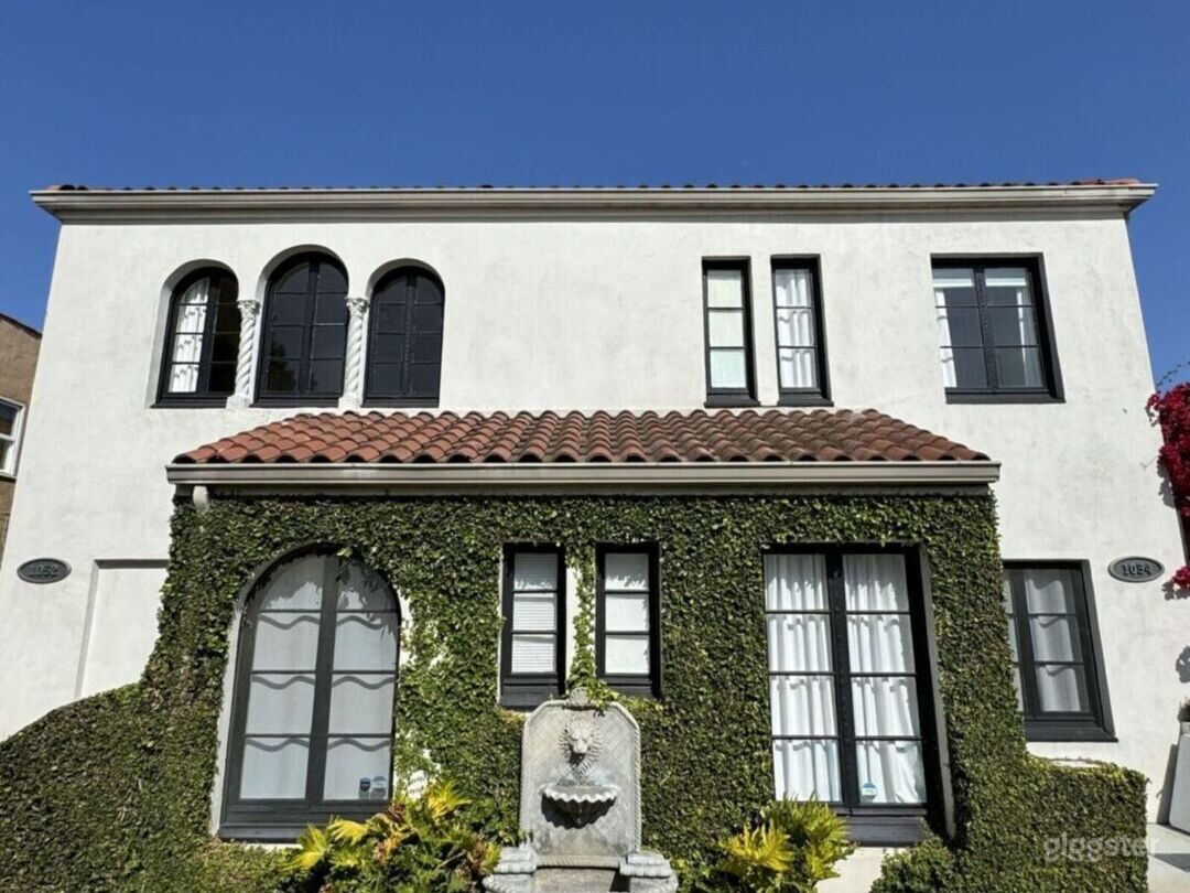 1920s Mid-City Home – Bright, Airy & Spacious | Rent this location on ...
